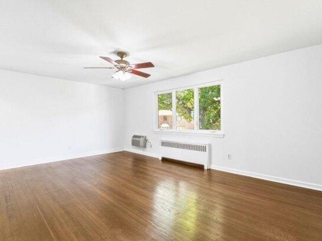 condo with 2 bedroom, Springfield NJ DS104149010