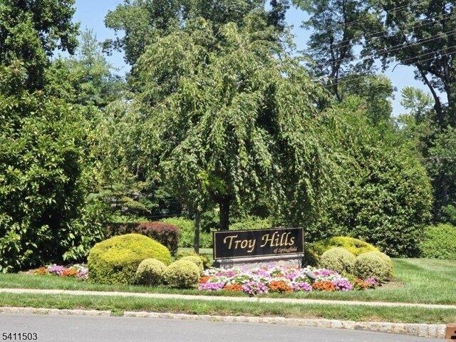 condo with 2 bedroom, Springfield NJ ES104512815