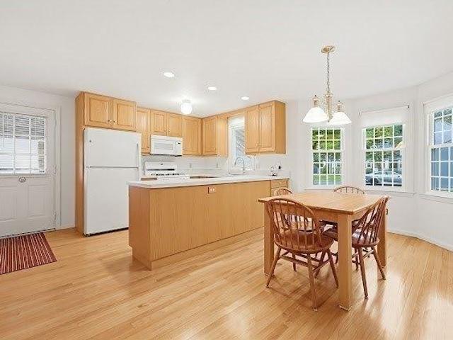 condo with 2 bedroom, Stoughton MA DS102709381
