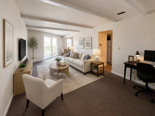 condo with 2 bedroom, Stoughton MA DS102962041