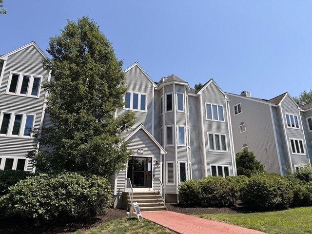 condo with 2 bedroom, Stoughton MA DS104265472