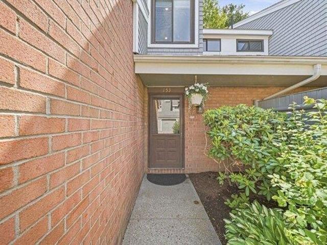 condo with 2 bedroom, Stoughton MA ES104907961