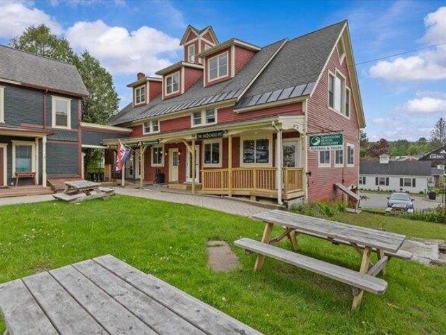 condo with 2 bedroom, Stowe VT ES103439181