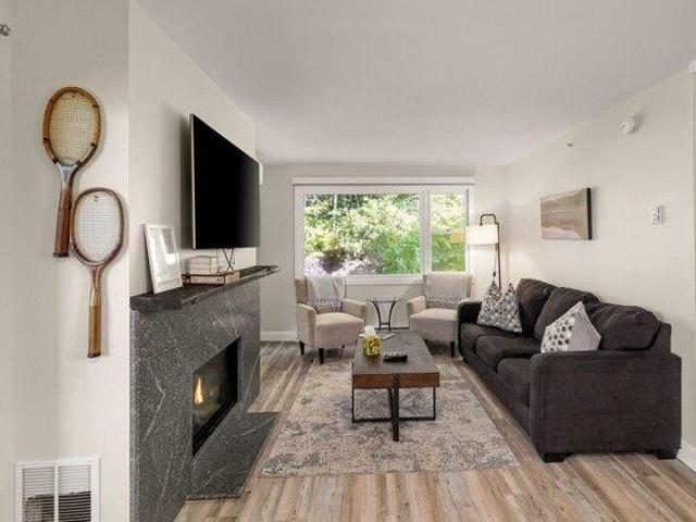 condo with 2 bedroom, Stowe VT ES104112668
