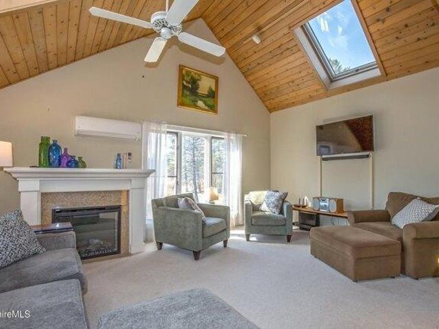 condo with 2 bedroom, Stockbridge MA ES102961254
