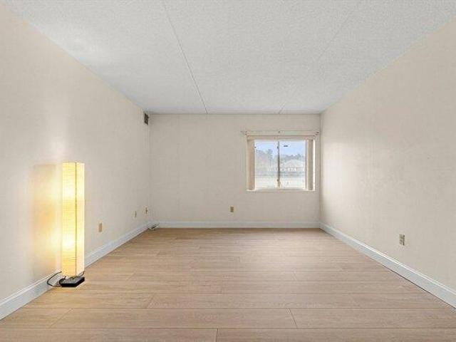 condo with 2 bedroom, Stoneham MA DLS101660454