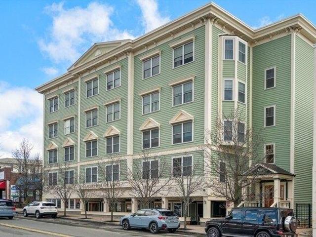condo with 2 bedroom, Stoneham MA DS102410930
