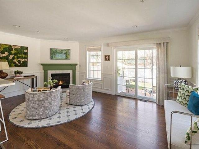 condo with 2 bedroom, Stoneham MA DS102724008