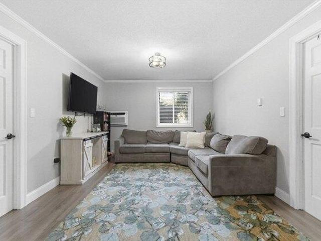 condo with 2 bedroom, Stoneham MA DS103036541