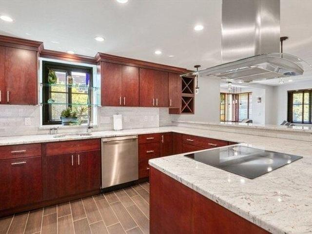 condo with 2 bedroom, Stoneham MA DS103852172