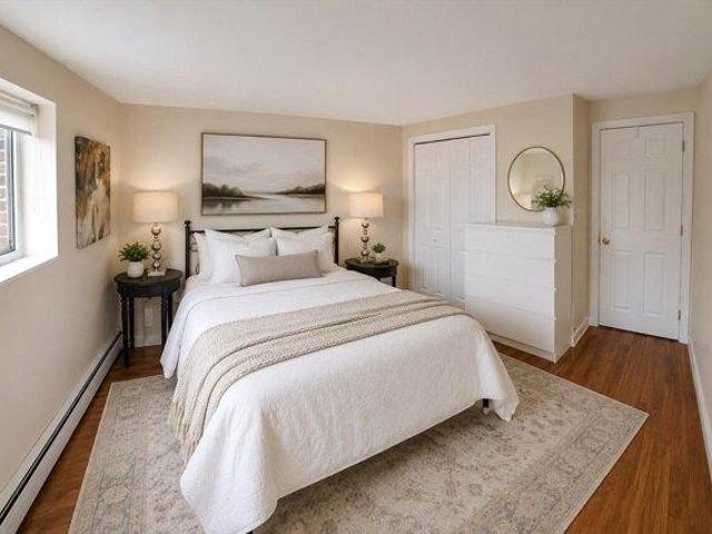 condo with 2 bedroom, Stoneham MA DS104045103