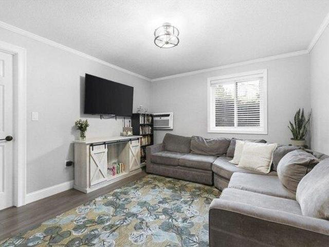 condo with 2 bedroom, Stoneham MA ES103036541