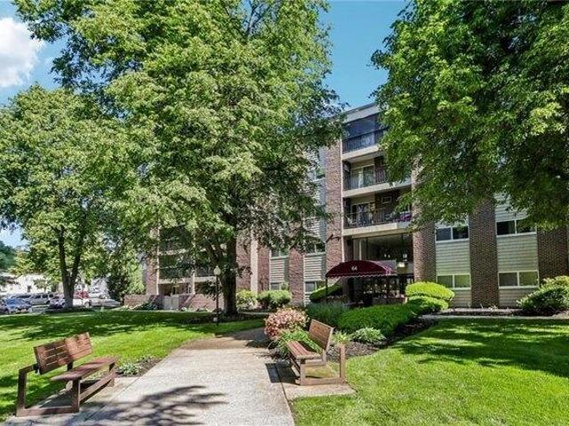 condo with 2 bedroom, Stoneham MA ES104807340