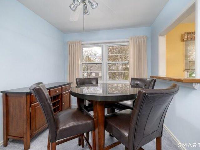 condo with 2 bedroom, Stamford CT DS102029393