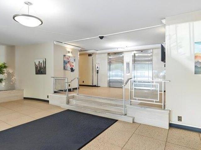 condo with 2 bedroom, Stamford CT DS102729437