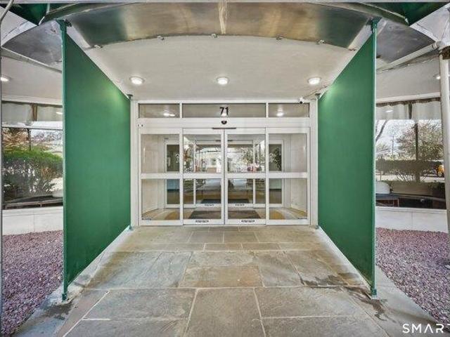 condo with 2 bedroom, Stamford CT DS103159582