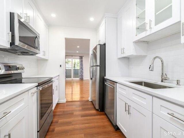 condo with 2 bedroom, Stamford CT DS103189085