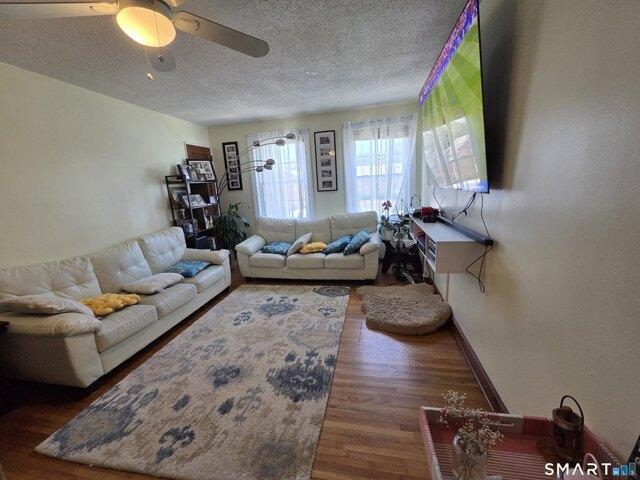 condo with 2 bedroom, Stamford CT DS104190067