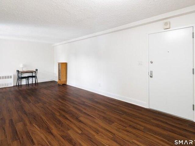 condo with 2 bedroom, Stamford CT DS104443502