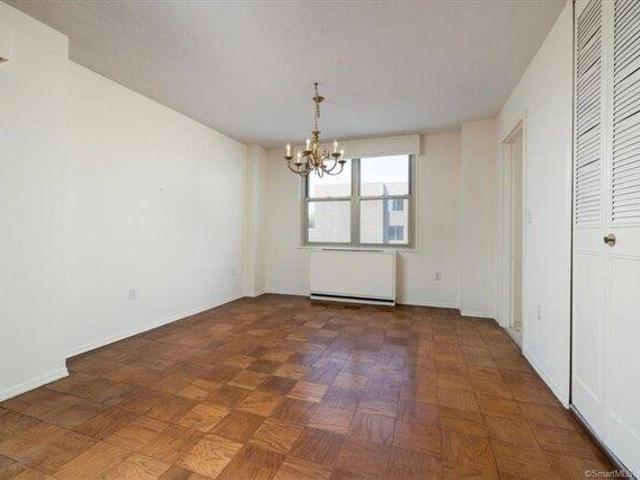 condo with 2 bedroom, Stamford CT ES103186100
