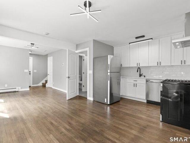 condo with 2 bedroom, Stamford CT ES103187115