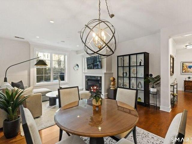 condo with 2 bedroom, Stamford CT ES104114967