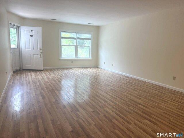 condo with 2 bedroom, Stamford CT ES104514932