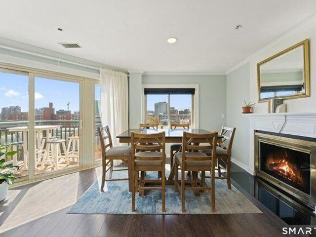 condo with 2 bedroom, Stamford CT ES104869609
