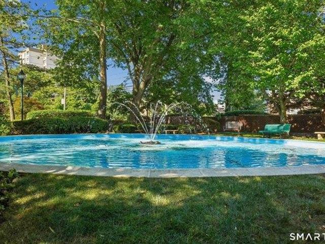 condo with 2 bedroom, Stamford CT ES105140295
