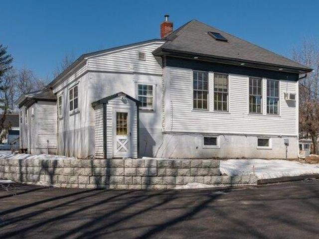 condo with 2 bedroom, Standish ME ES105124391