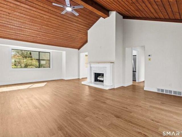 condo with 2 bedroom, Stratford CT DS102257487