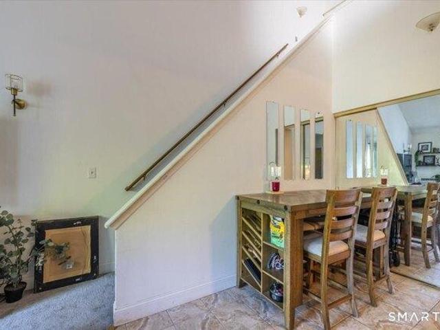 condo with 2 bedroom, Stratford CT ES103161542