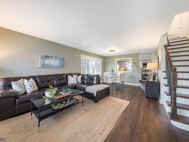 condo with 2 bedroom, Summit NJ DS102214635