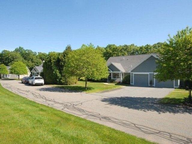 condo with 2 bedroom, Sudbury MA DS104077654