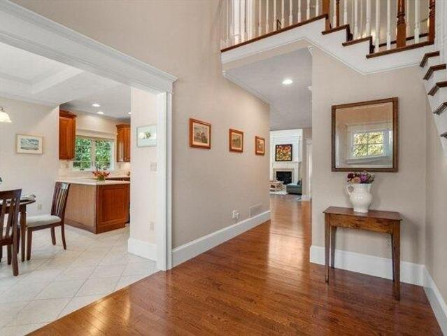 condo with 2 bedroom, Sudbury MA ES105094052