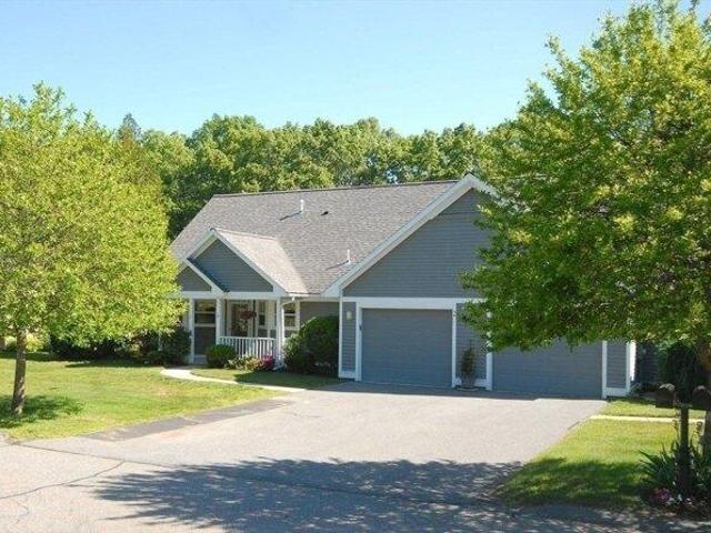 condo with 2 bedroom, Sudbury MA ES103930089