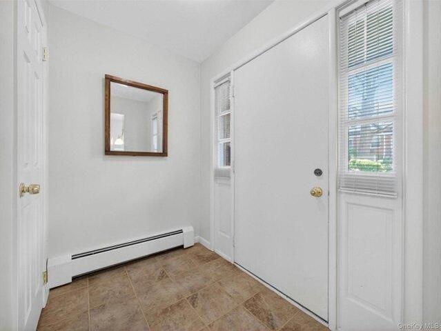 condo with 2 bedroom, Suffern NY ES105190674