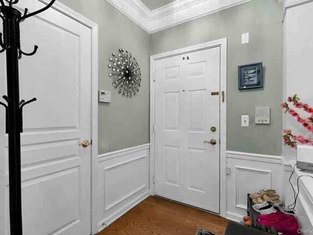 condo with 2 bedroom, Suffern NY ES103622534