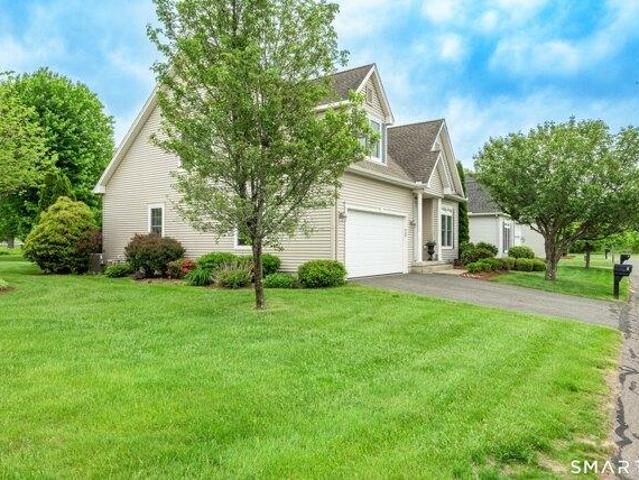 condo with 2 bedroom, Suffield CT DS103098467