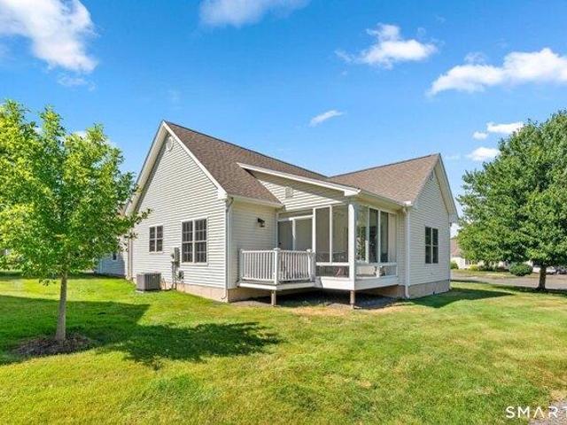 condo with 2 bedroom, Suffield CT ES104077556