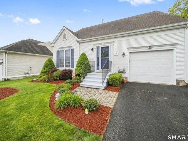 condo with 2 bedroom, Suffield CT ES105142007