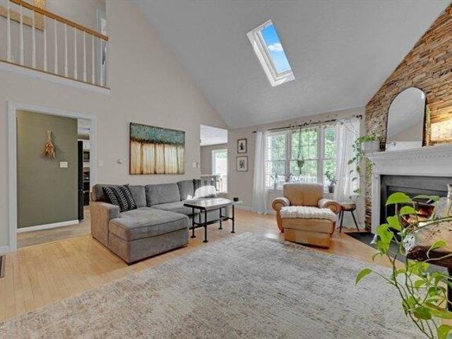 condo with 2 bedroom, Sutton MA DLS102922925