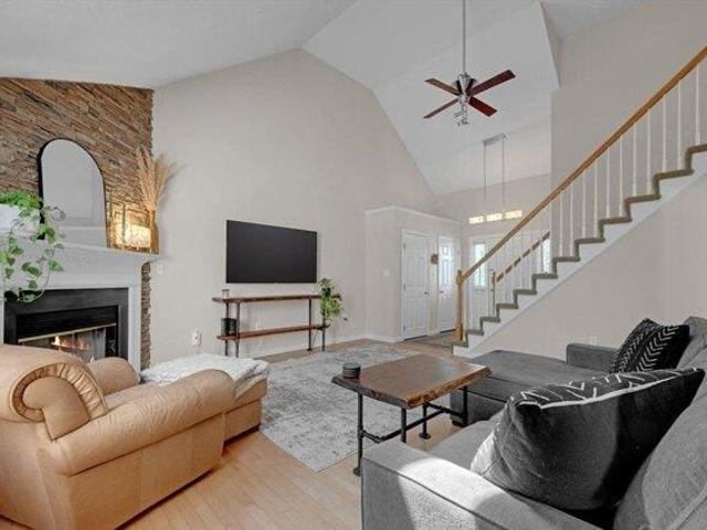 condo with 2 bedroom, Sutton MA ES103441056