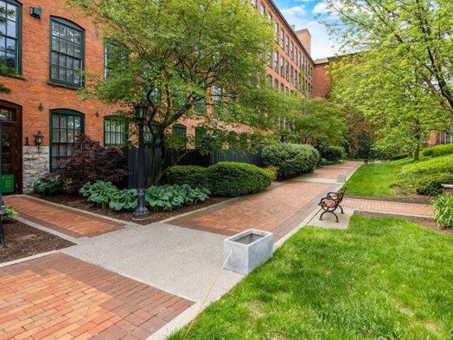 condo with 2 bedroom, Syracuse NY ES104922164
