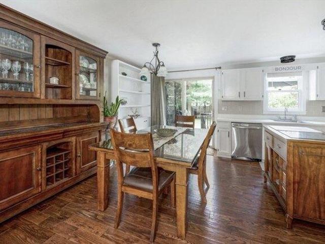 condo with 3 bedroom, Taunton MA ES104009999