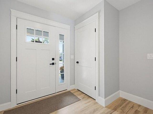 condo with 3 bedroom, Taunton MA ES105081647