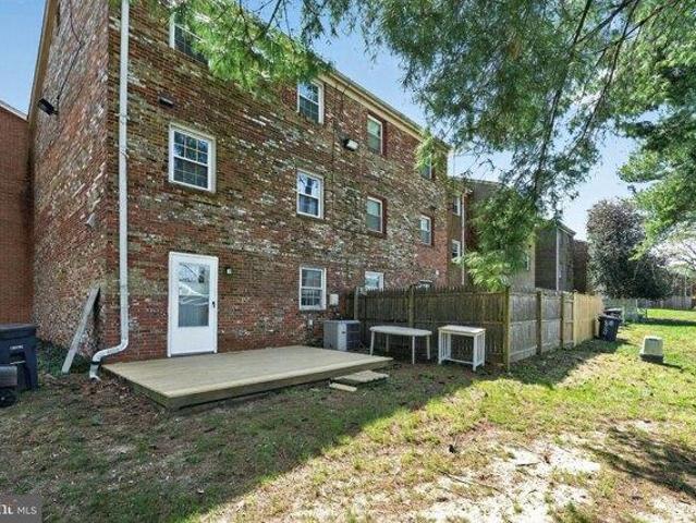 condo with 3 bedroom, Temple Hills MD DS103605653