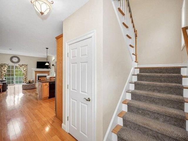 condo with 3 bedroom, Tewksbury MA DS102708626