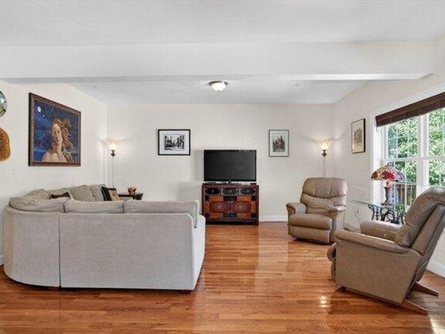 condo with 3 bedroom, Tewksbury MA ES103442192
