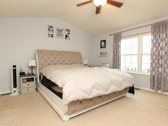 condo with 3 bedroom, Tinton Falls NJ DS103619734